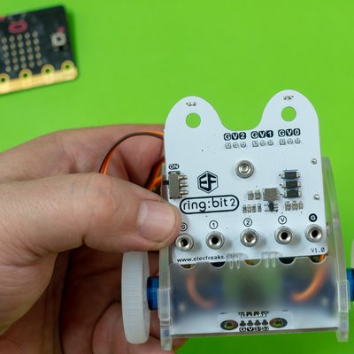 Nextech | Konštrukcia a programovanie robotov 3 – podvozok Ring:bit pre ...