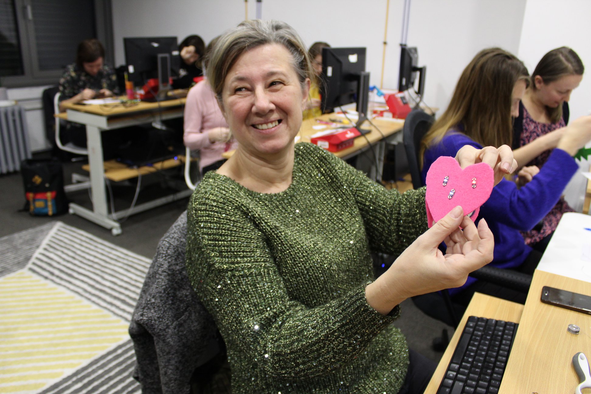 Nextech | MIicro:python a e-learning pre učiteľov novinkami Akadémie programovania v roku 2020